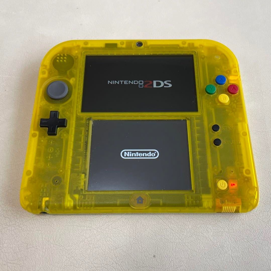 Nintendo 2DS Pokemon Pikachu, Video Gaming, Video Game Consoles ...