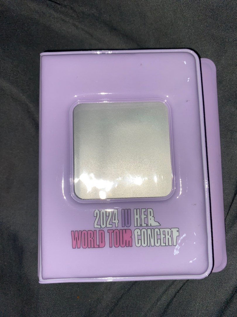 OFFICIAL IU Door Gift IU Concert Door Gift, Hobbies & Toys, Memorabilia ...