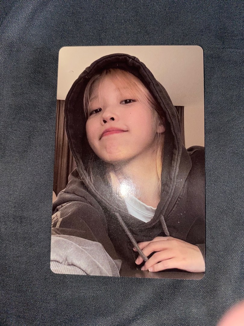 OFFICIAL IU Photocard IU The Winning Photocard IU Album Photocard ...