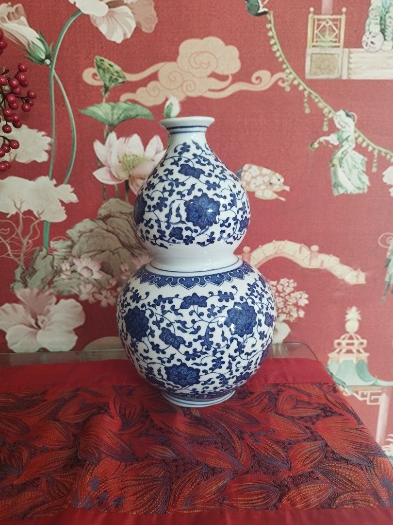 Pasu bunga vase, Furniture & Home Living, Home Decor, Artificial Plants ...