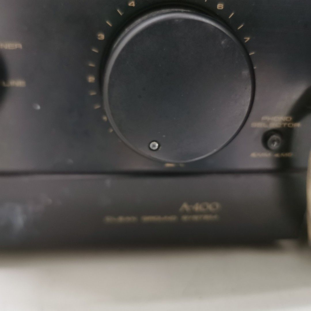 Pioneer A400 amplifier on Carousell