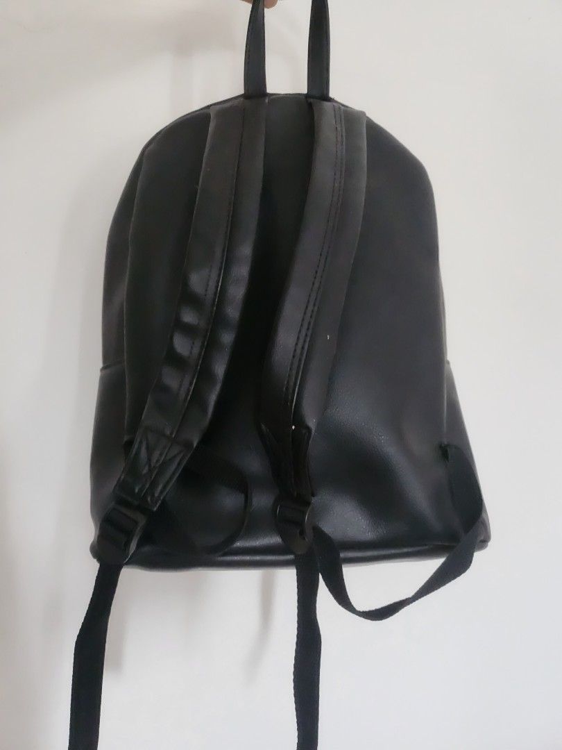 Primark Harry Potter Backpack, Women's Fashion, Bags & Wallets ...