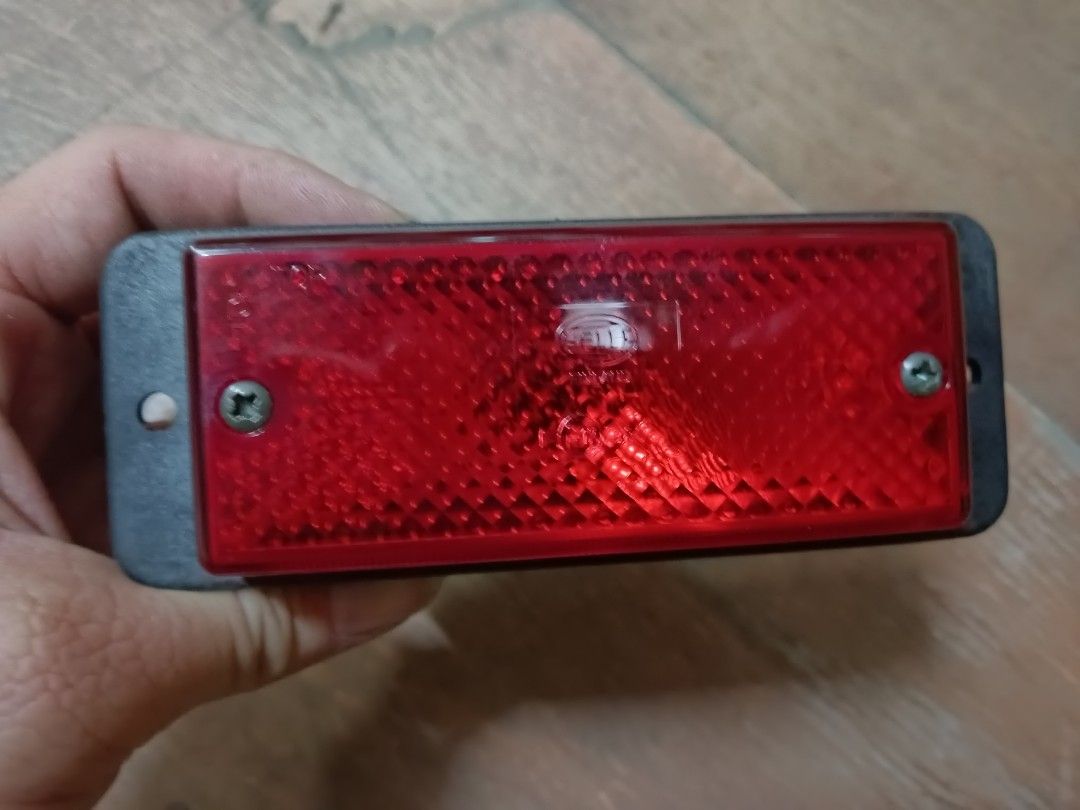 Proton saga/ iswara third brake light, Auto Accessories on Carousell