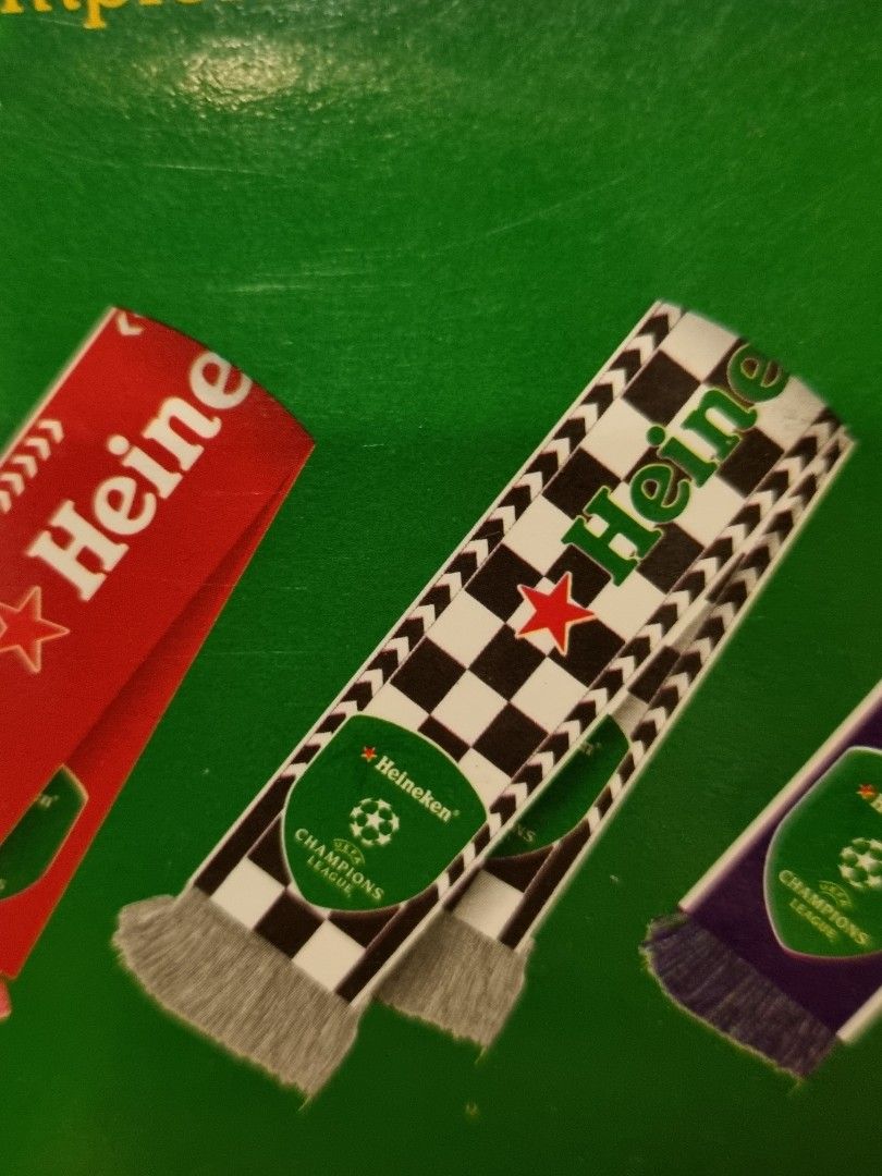 UEFA Champions League Collectible Scarf, Hobbies & Toys, Collectibles ...