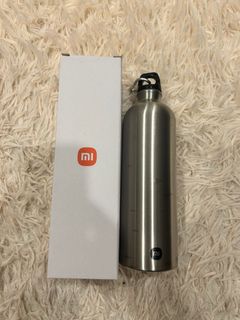 🆕HSBC Stainless Steel Water Bottle, Furniture & Home Living ...