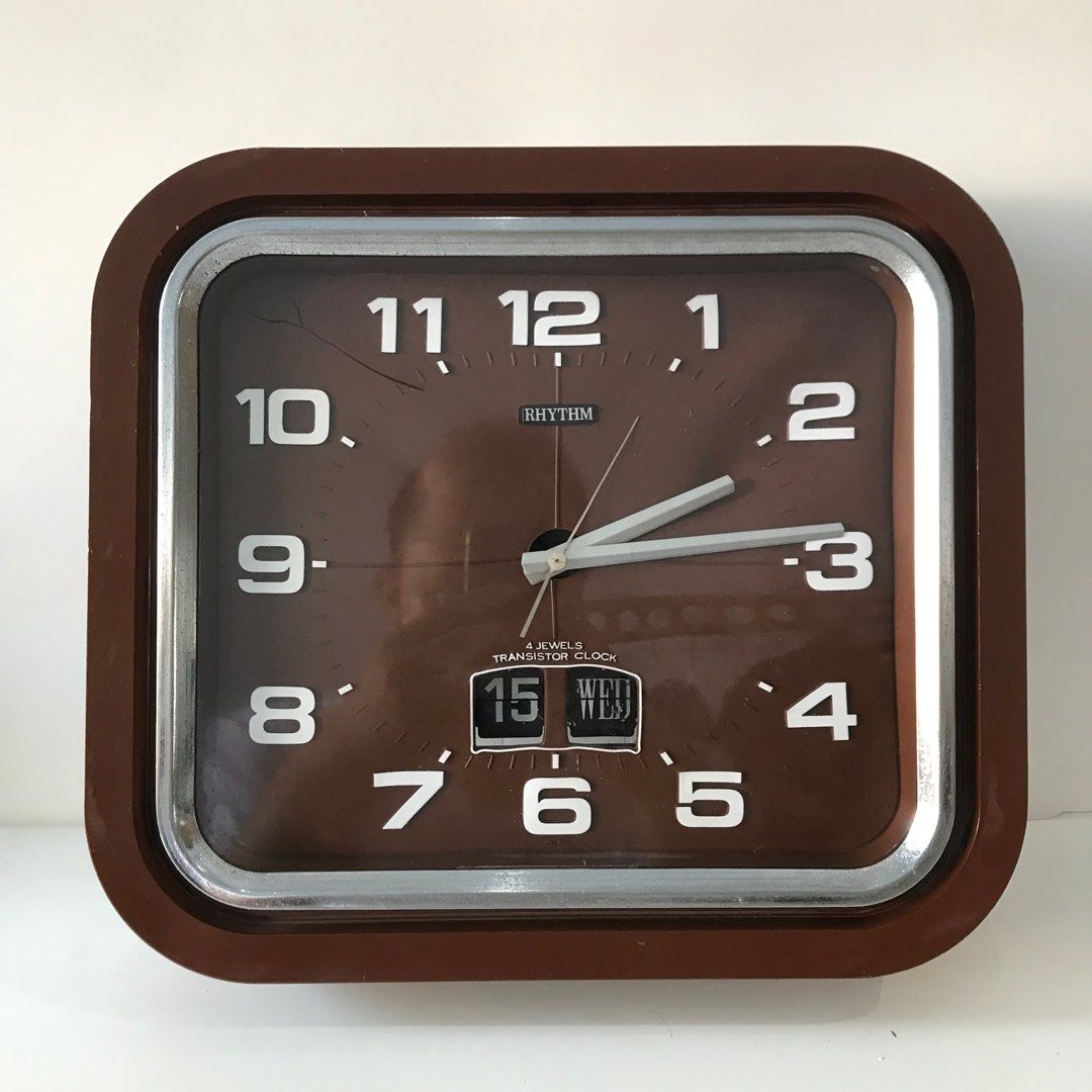 Clock 1970s Vintage Wall Flip Clock with Day Date Function by Rhythm ...