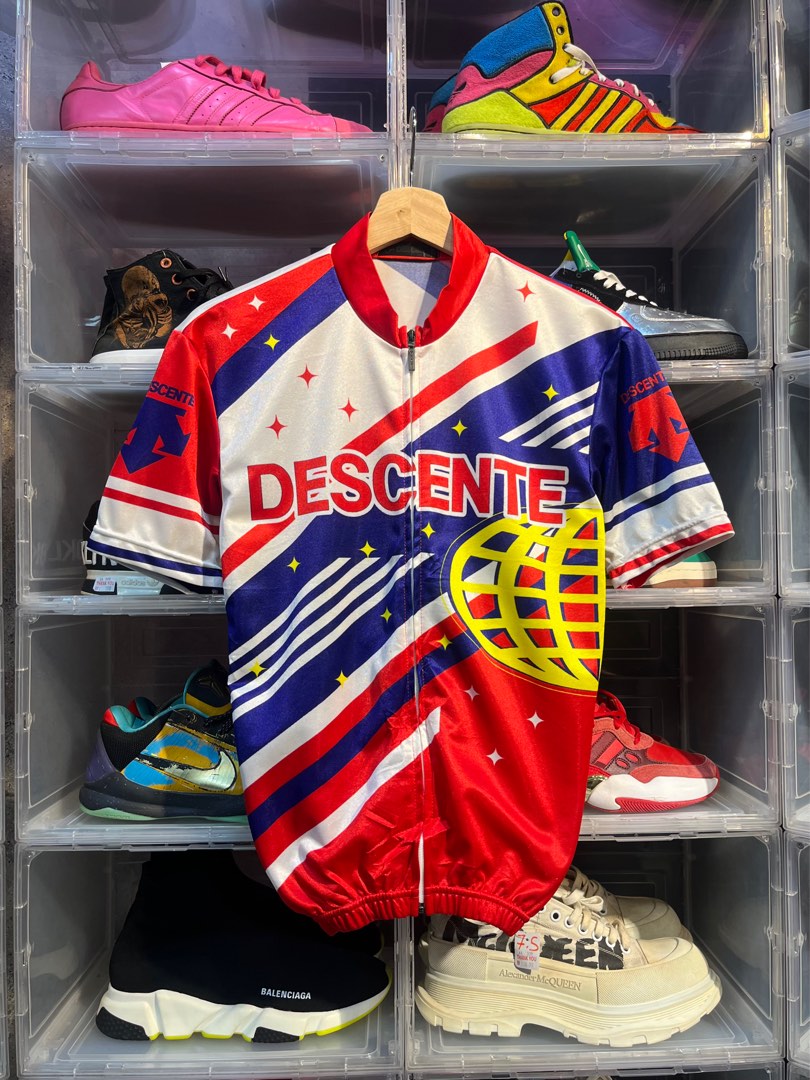 DESCENTE CYCLING JERSEY OVP, Men's Fashion, Activewear on Carousell