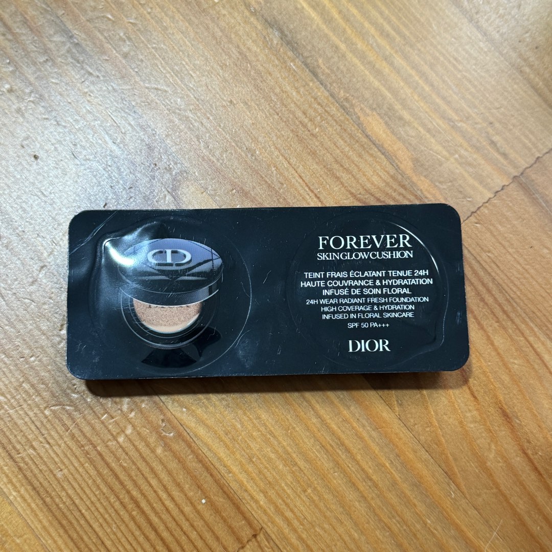 Dior Skin Glow Cushion Sample N1, 美容＆個人護理, 健康及美容 - 皮膚護理, 化妝品 - Carousell