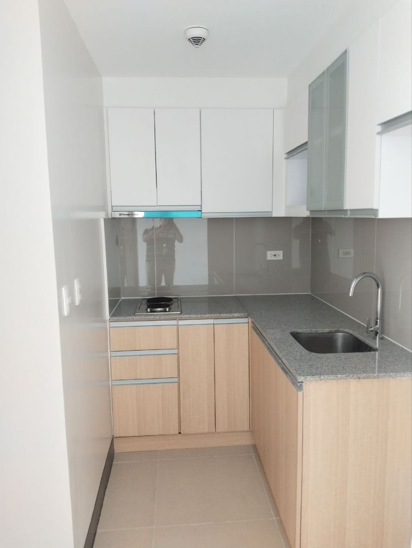 Executive Studio with Balcony Ready-For-Occupancy at 8 Newtown ...