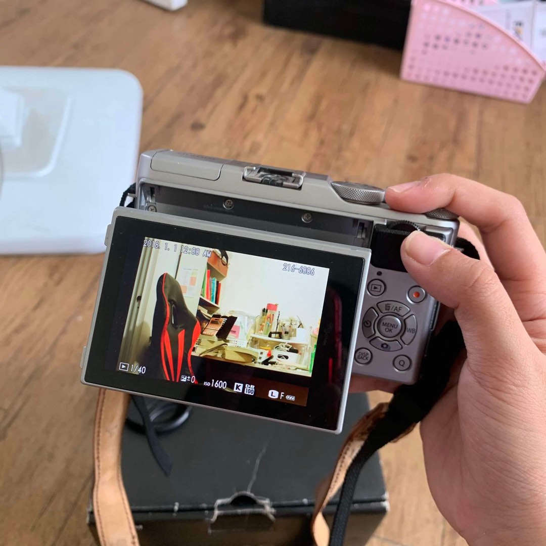 FUJIFILM AX5, Photography, Cameras on Carousell