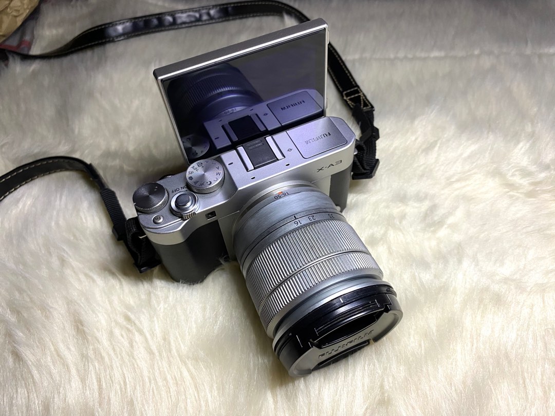 FUJIFILM XA3/X-A3 mirrorless camera | 24 megapixels mp flip tilt screen ...