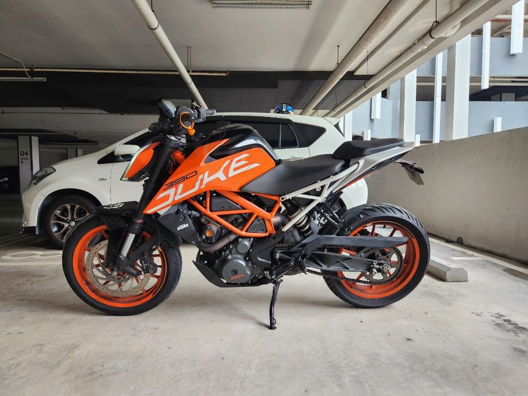 Ktm duke 390 v2 2018, Motorbikes on Carousell