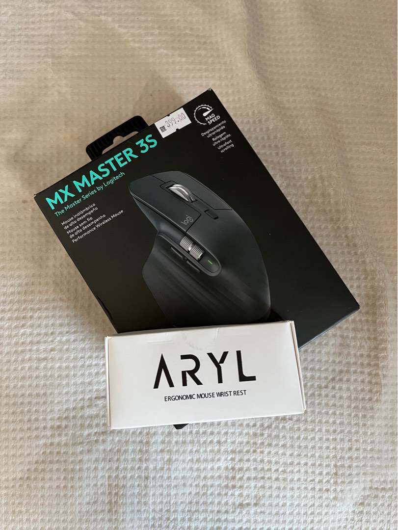Logitech MX Master 3S + wrist rest, Computers & Tech, Parts ...