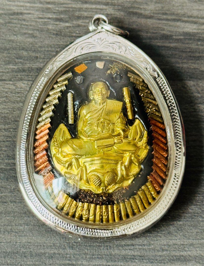 LP Jued 56 takruts Phra Pidta, Hobbies & Toys, Memorabilia ...