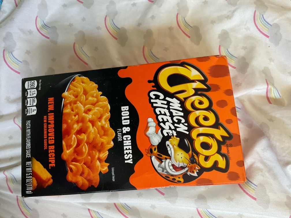 Mac n Cheese Cheetos Bold and Cheesy, Food & Drinks, Packaged & Instant ...