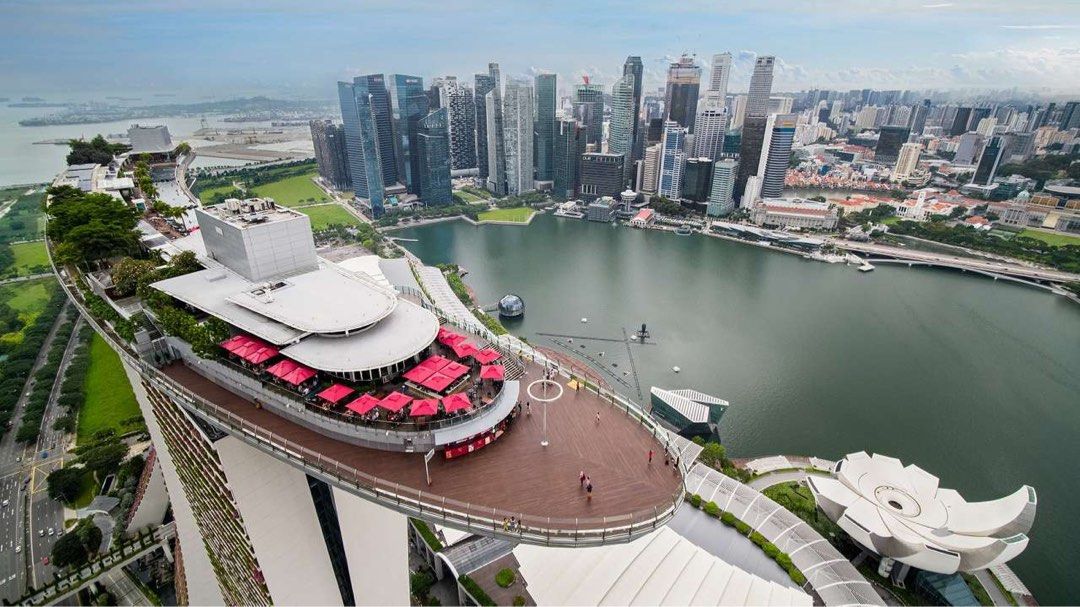 MBS Skypark Observation Deck / Art Science Museum / Sampan Ride ...