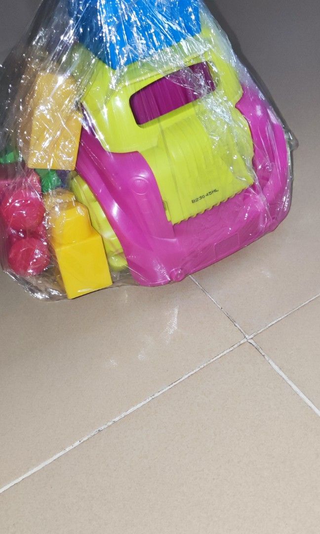 Mega block car set original, Babies & Kids, Infant Playtime on Carousell
