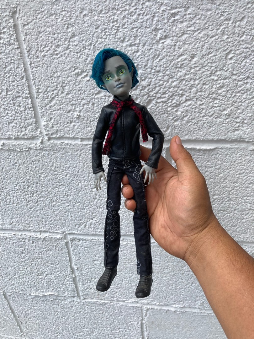 Monster High Garrott du Roque Love in Scaris Doll, Hobbies & Toys, Toys ...