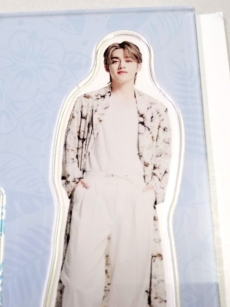 Official S.Coups Acrylic Standee - Seventeen Cafe 2022 Sunset Resort ...