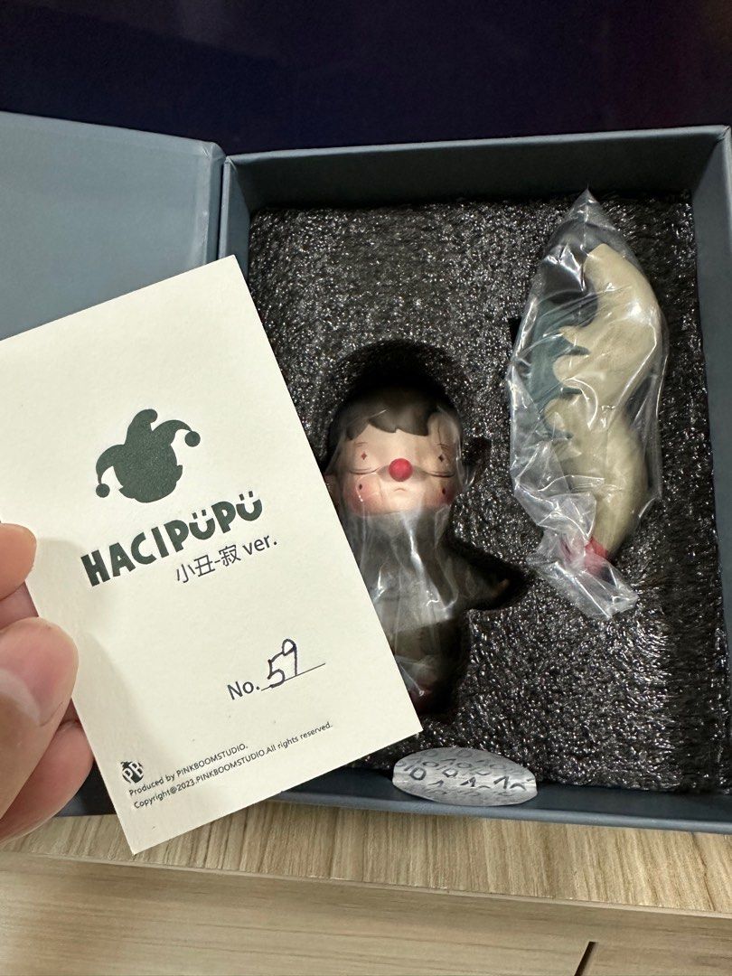 Popmart hachipupu silent lonely 寂, Hobbies & Toys, Toys & Games on ...