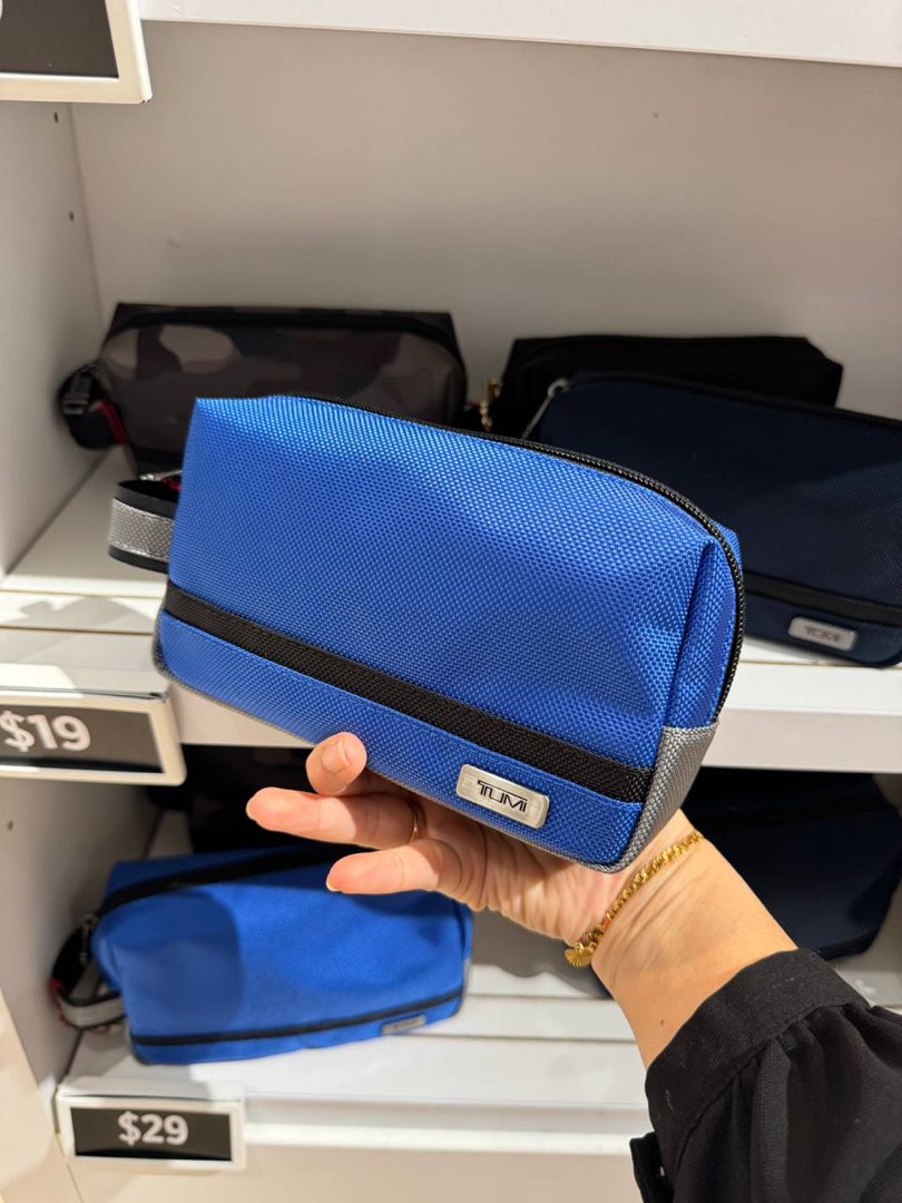 (PREORDER) TU SMALL KIT, Men's Fashion, Bags, Belt bags, Clutches and ...
