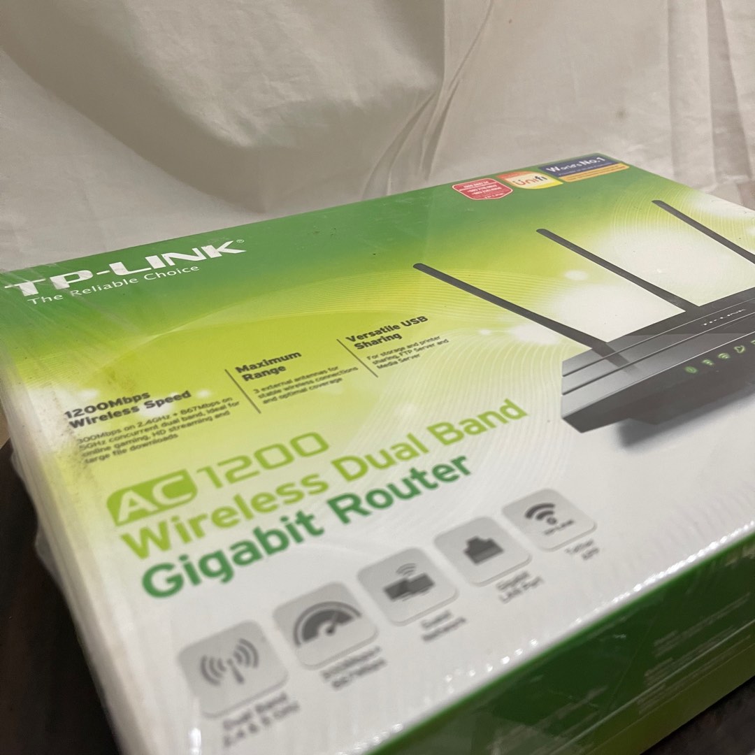 Router TpLink AC 1200 Wireless Dual Band Gigabit Router, TV & Home ...