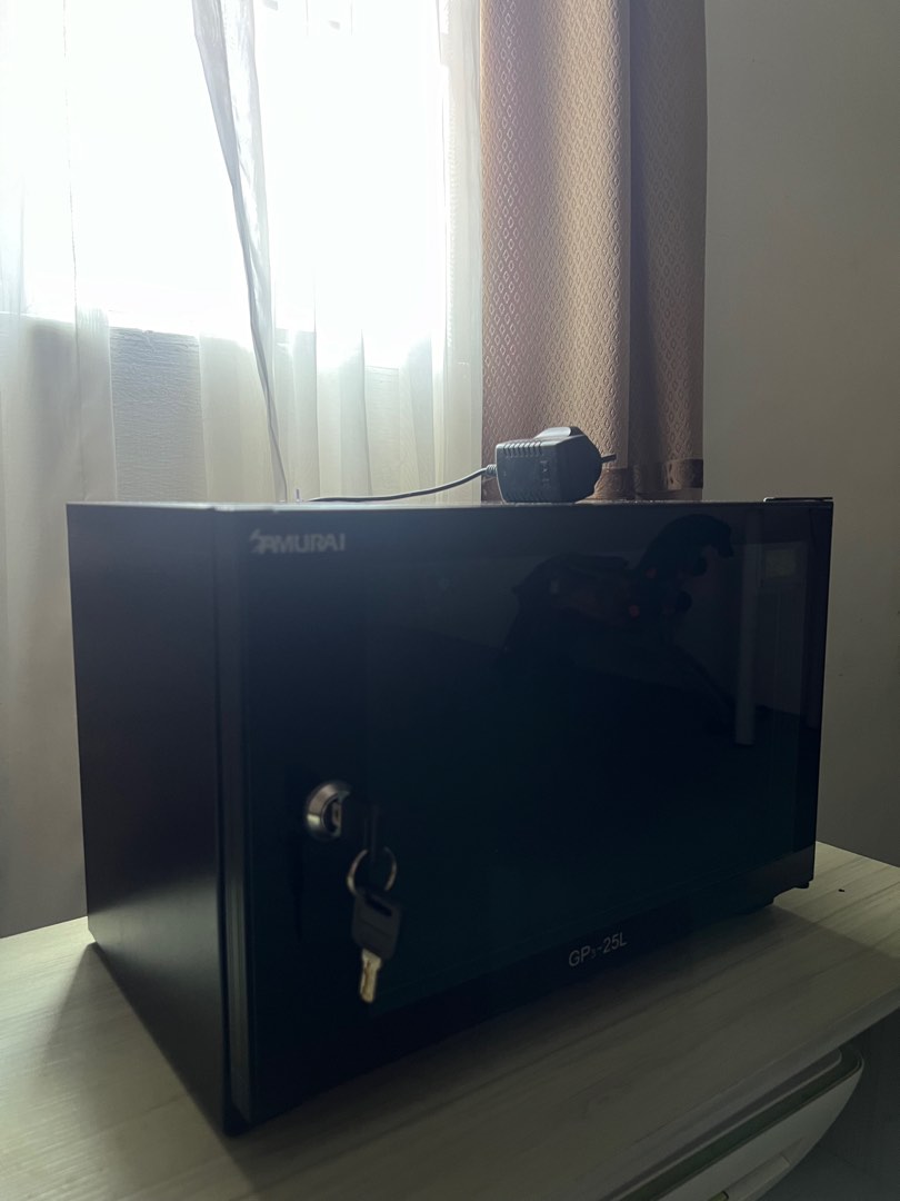 SAMURAI GP3-25L DRYBOX, Photography, Cameras on Carousell