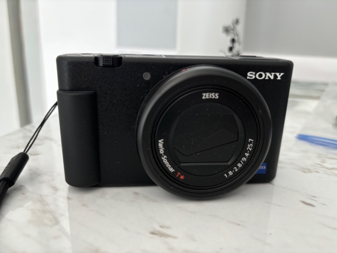 Sony ZV1, Photography, Cameras on Carousell