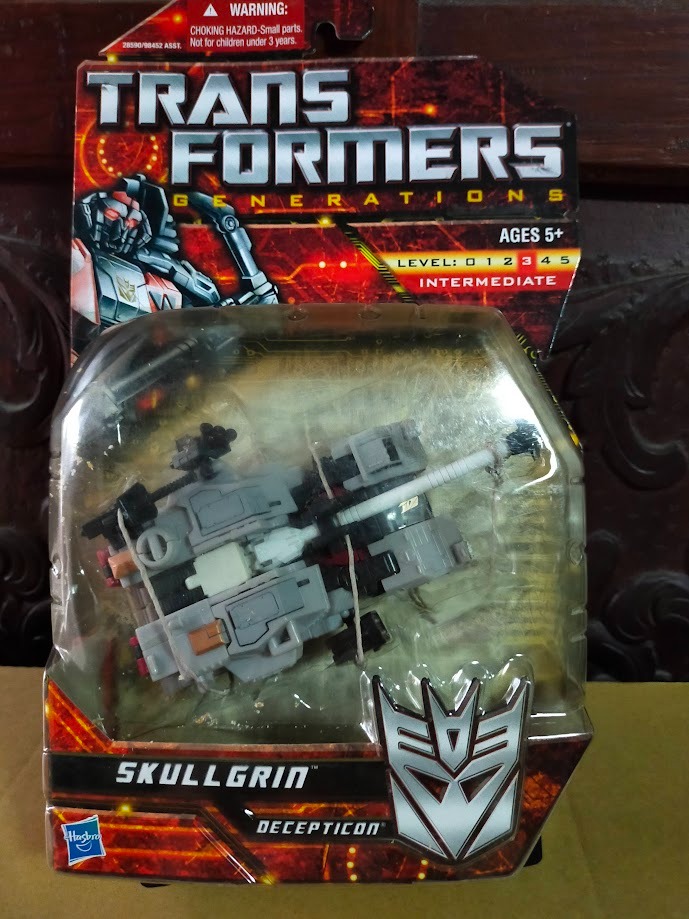 Transformers Generations SKULLGRIN, Hobbies & Toys, Toys & Games on ...