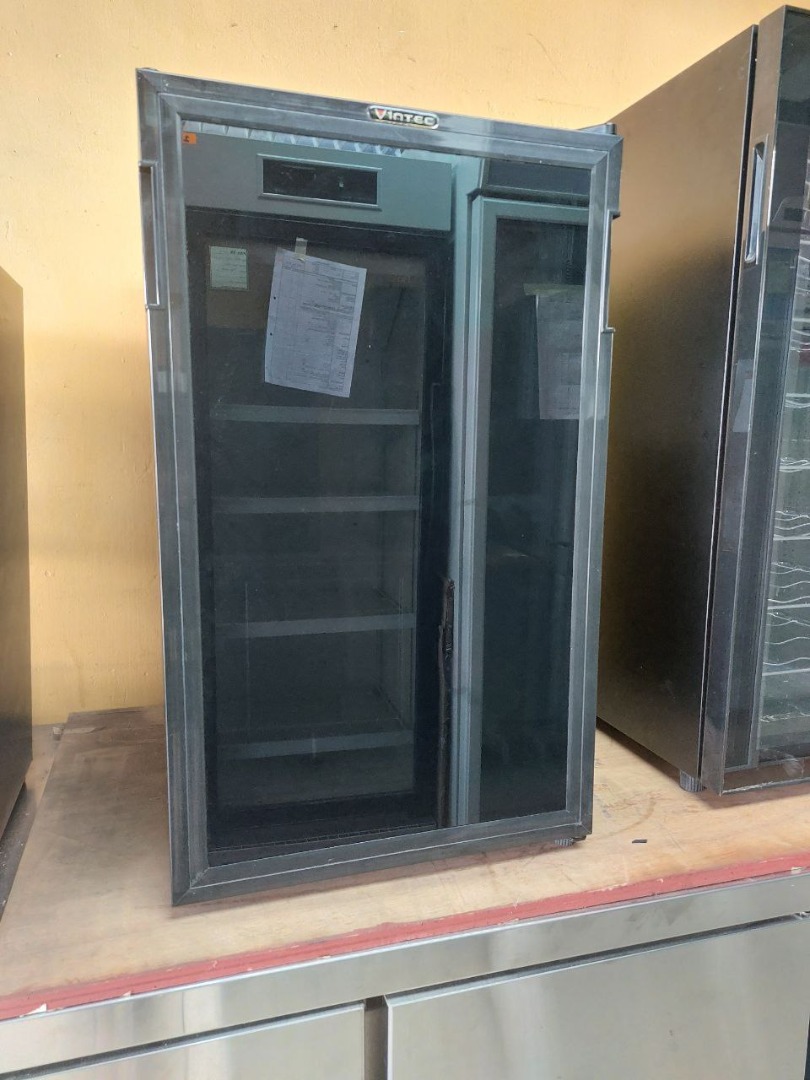Vintec Wine Chiller, TV & Home Appliances, Kitchen Appliances ...