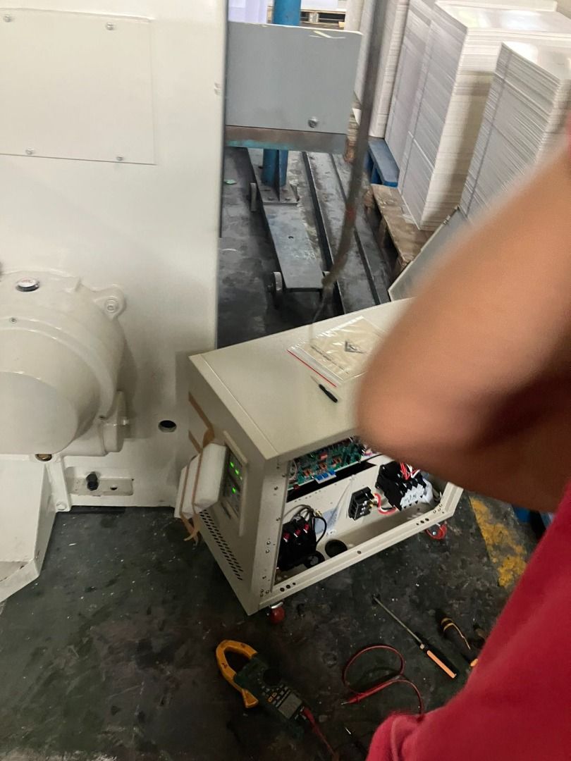 3 Phase AVR Automatic Voltage Regulator 10KVA 15KVA Best Quality 5-10 ...