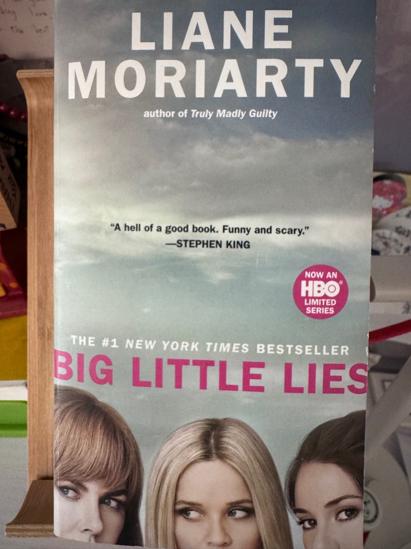 Big little lies-Liane Moriarty, 書籍、休閒與玩具, 書本及雜誌, 小說與非小說主題在旋轉拍賣