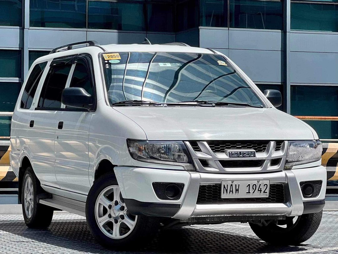 Isuzu Crosswind XT Manual, Cars for Sale, Used Cars on Carousell