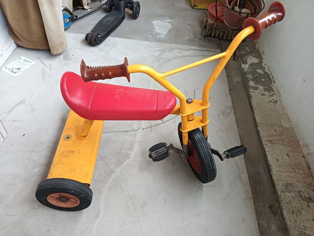 Metal trike Tricycle, Sports Equipment, Bicycles & Parts, Bicycles on ...