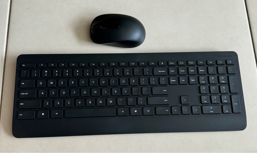 Microsoft Wireless Keyboard And Mouse Computers And Tech Parts And Accessories Computer Keyboard On