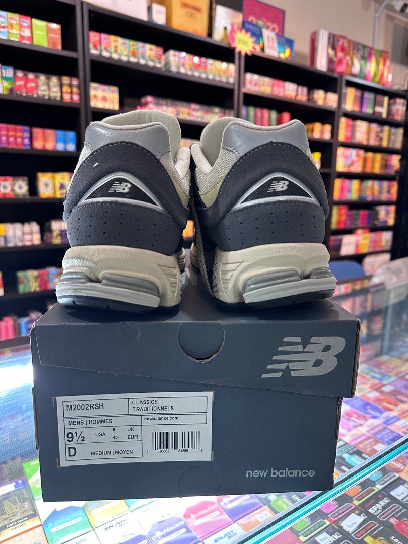 New Balance 2002R Magnet Timberwolf, Men's Fashion, Footwear, Sneakers ...