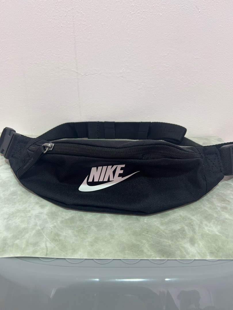Nike Pouch Bag, Men's Fashion, Bags, Belt bags, Clutches and Pouches on ...