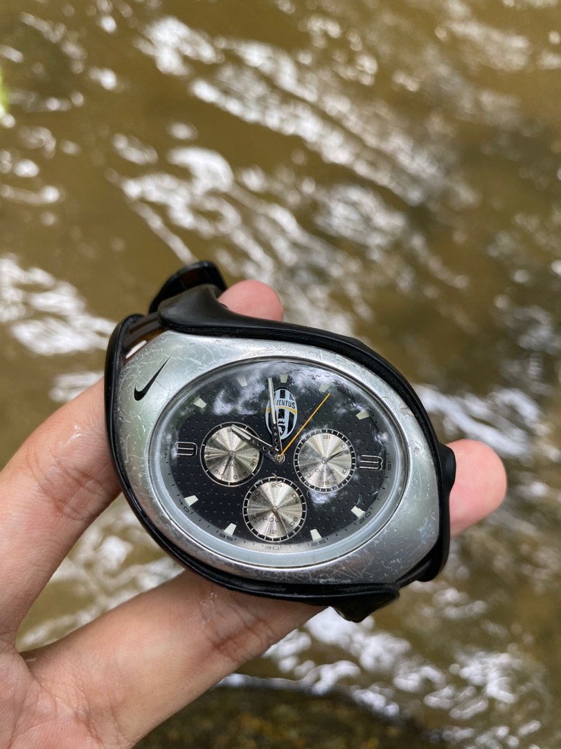 Nike triax, Men's Fashion, Watches & Accessories, Watches on Carousell