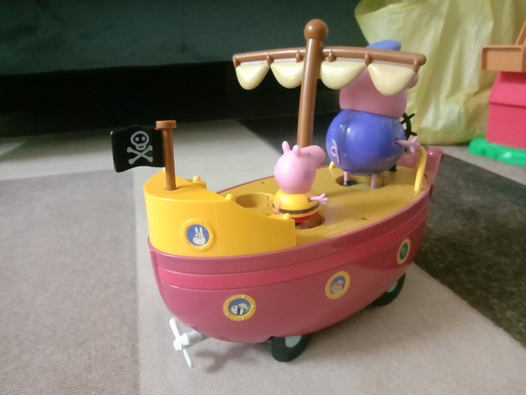 Peppa Pig Pirate Ship, Hobbies & Toys, Toys & Games on Carousell