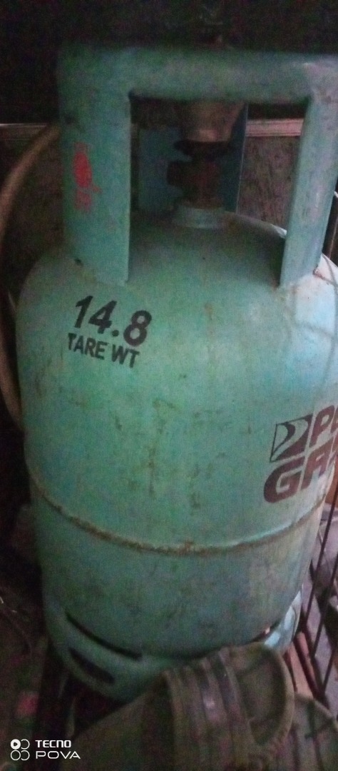 PETRON GASUL TANK, Furniture & Home Living, Kitchenware & Tableware ...