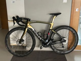 Pinarello Dogma F Carbon Road Bike Size 465 / 46.5 - Shimano Dura Ace ...