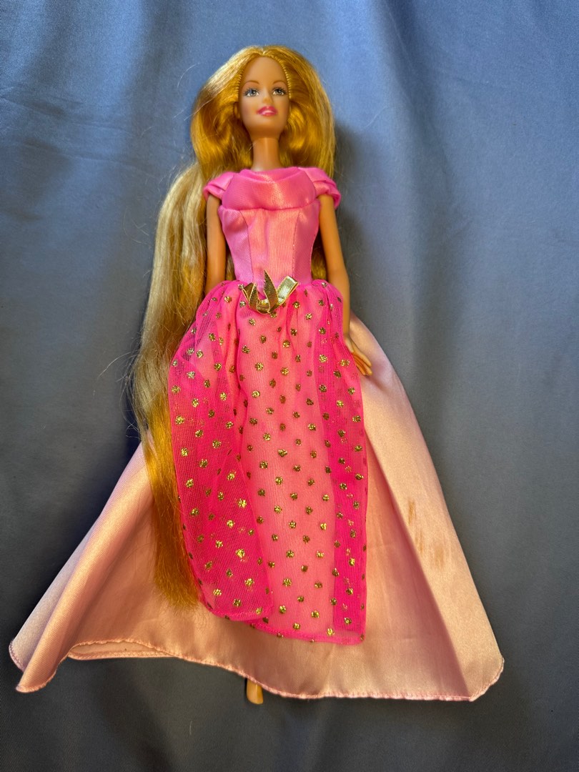 Pre-loved barbie Rapunzel, Hobbies & Toys, Memorabilia & Collectibles ...