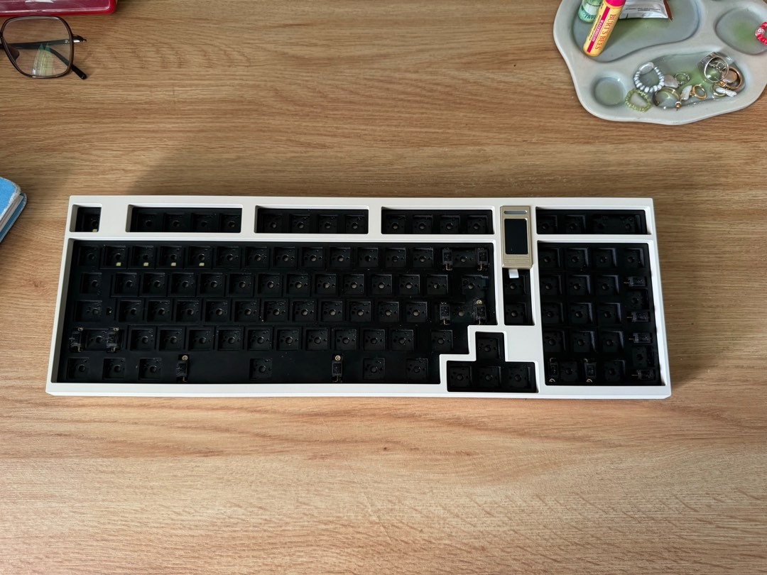 QK100 Built Mechanical Keyboard (E-Cream, Tri-Mode PCB, Alu Plate ...
