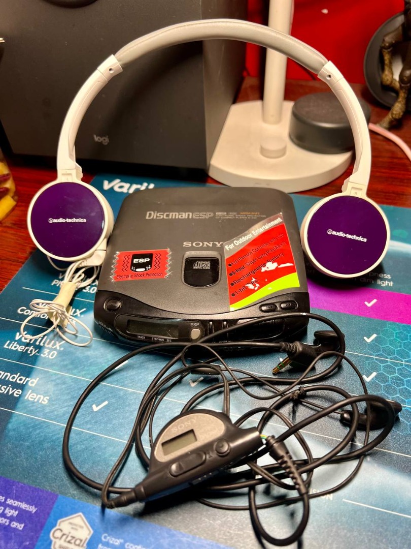 Sony Discman ESP model: D232 (w/ free working Audio technica), Audio ...