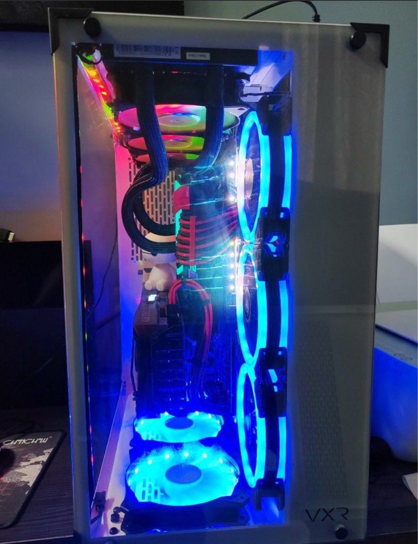 TECWARE VXR WHITE with vertical gpu holder, Computers & Tech, Parts ...