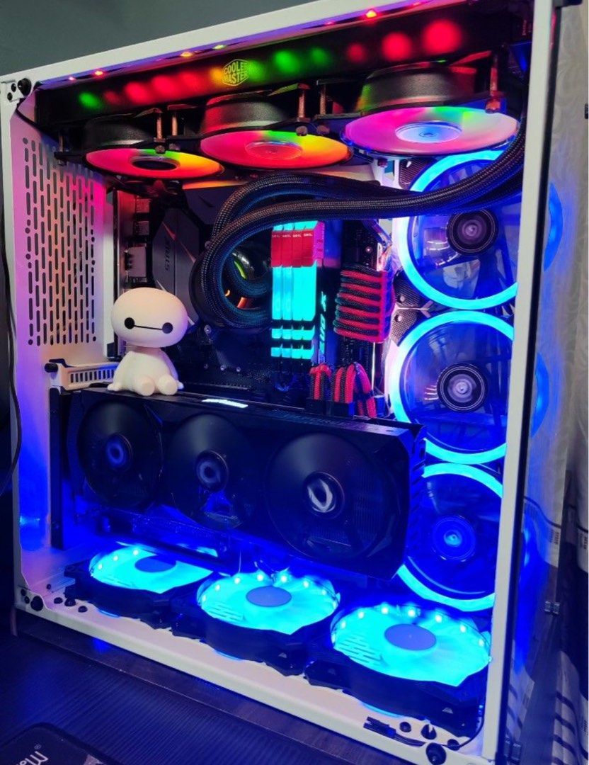 TECWARE VXR WHITE with vertical gpu holder, Computers & Tech, Parts ...