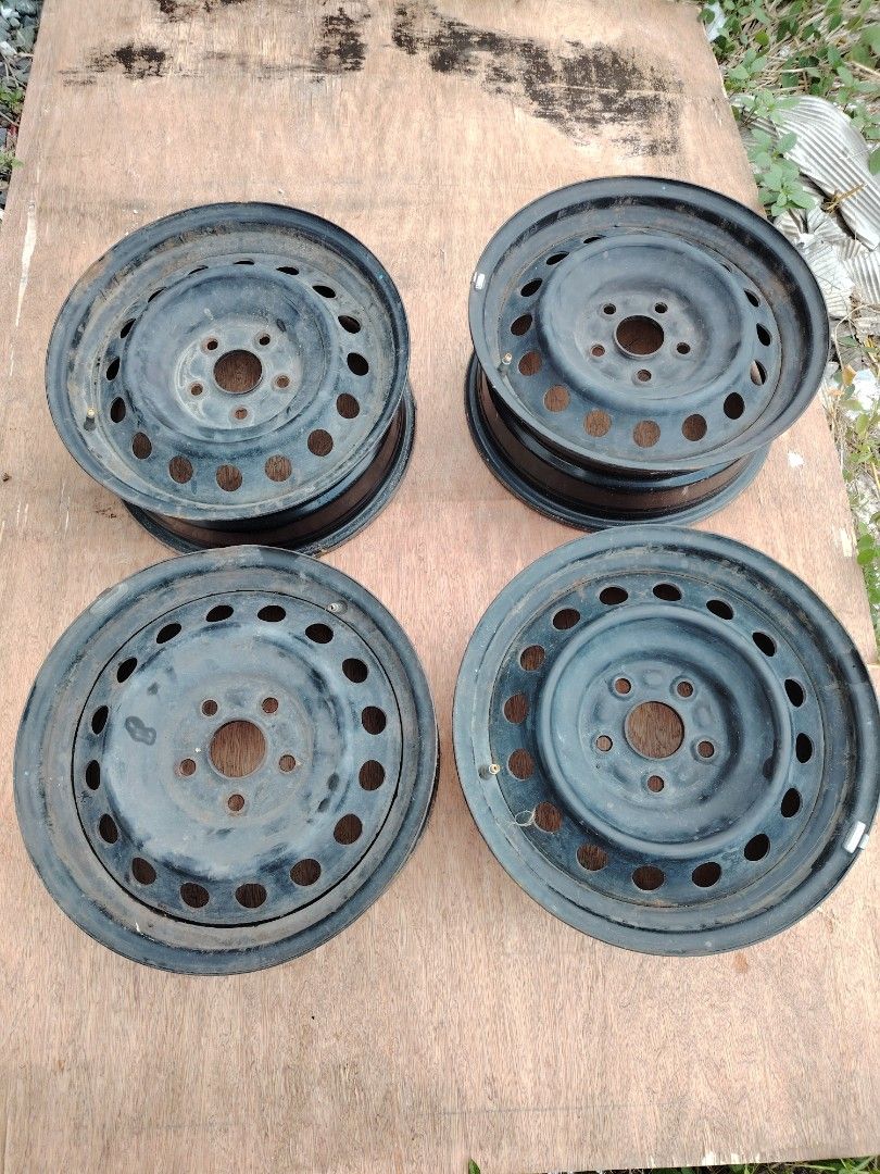 Toyota Innova Steel Rims, Car Parts & Accessories, Mags and Tires on ...