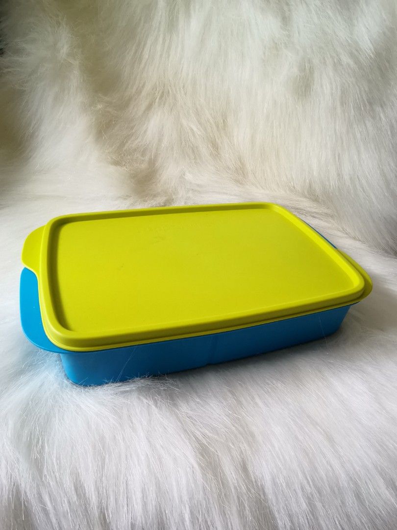 tupperware lunch box, Bayi & Anak, Perawatan & Makanan Anak di Carousell