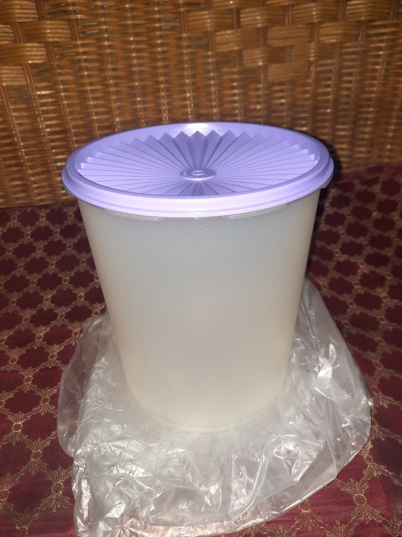 Tupperware toples 4 liter, Barang Yang Dicari di Carousell