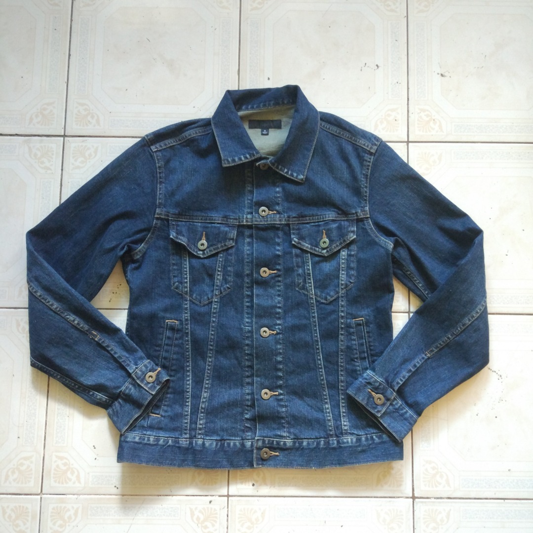 Uniqlo Denim Jacket M, Men's Fashion, Coats, Jackets and Outerwear on ...